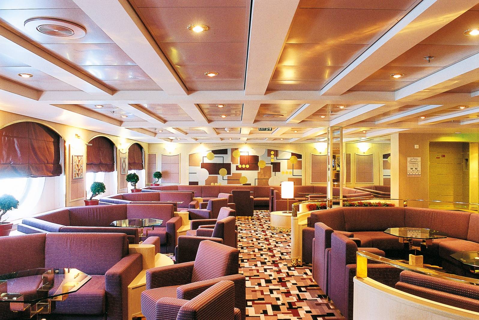 MSC Opera Cruise Ship | Reviews - Itineraries - Images