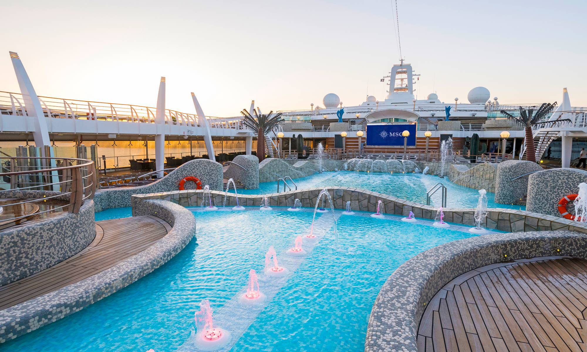 MSC Splendida Cruise Ship | Reviews & Itineraries