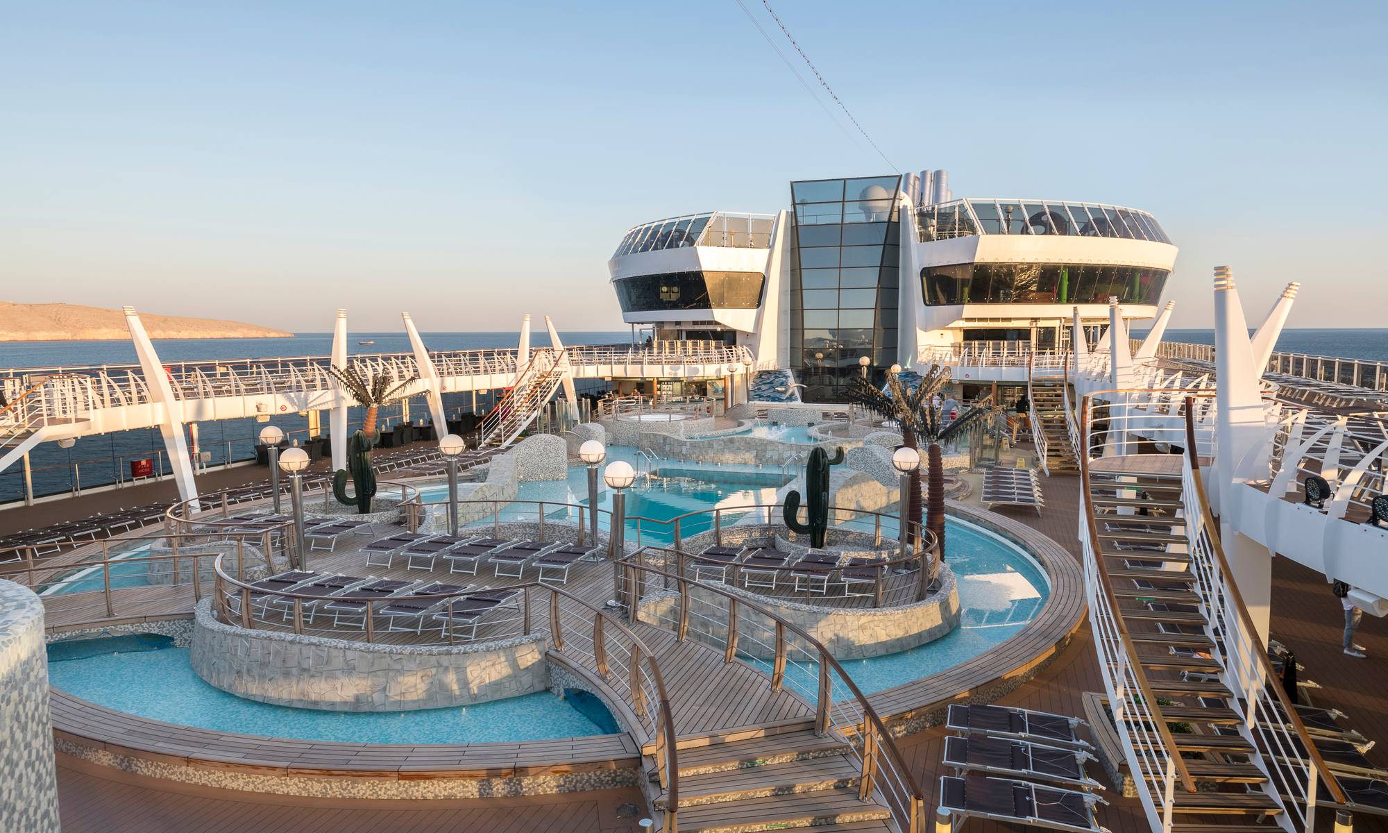 MSC Splendida Cruise Ship | Reviews & Itineraries