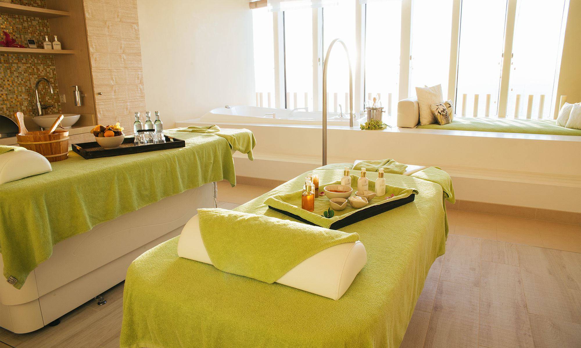 AIDAprima Bilder, Daten & Passagierzahl | AIDAprima Angebote