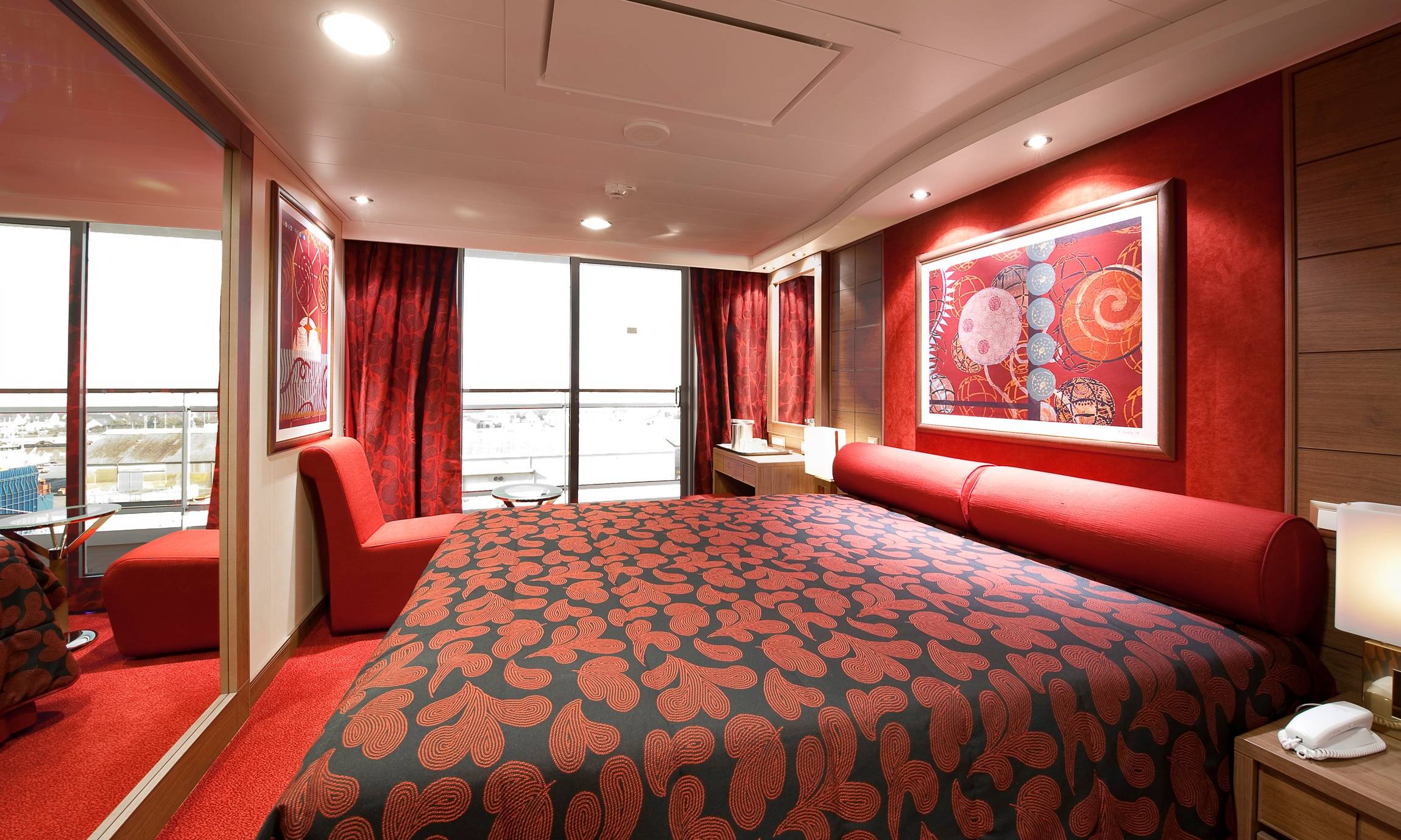 MSC Magnifica Cruise Ship | All Reviews & Images