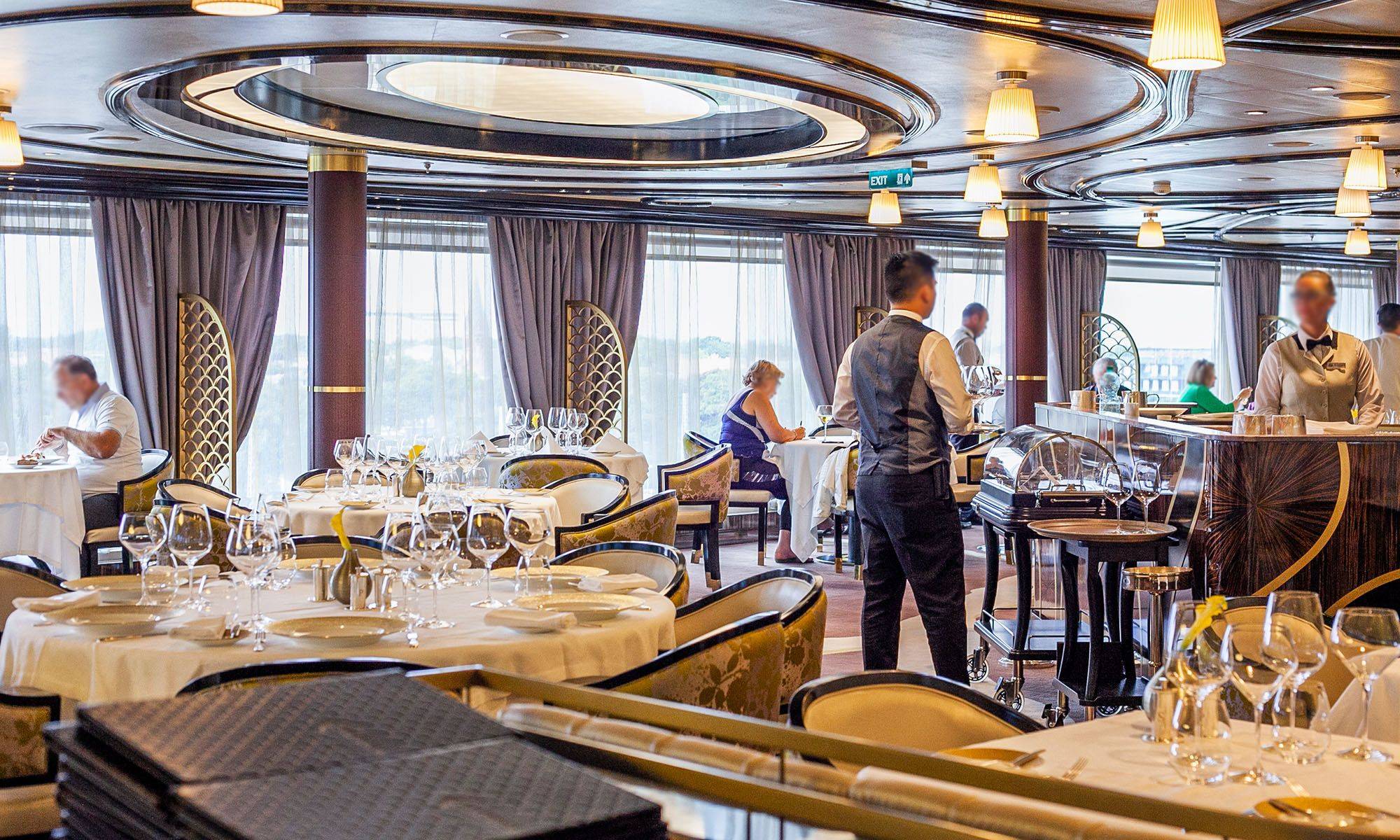 MS Seven Seas Explorer Regent Seven Seas Cruises