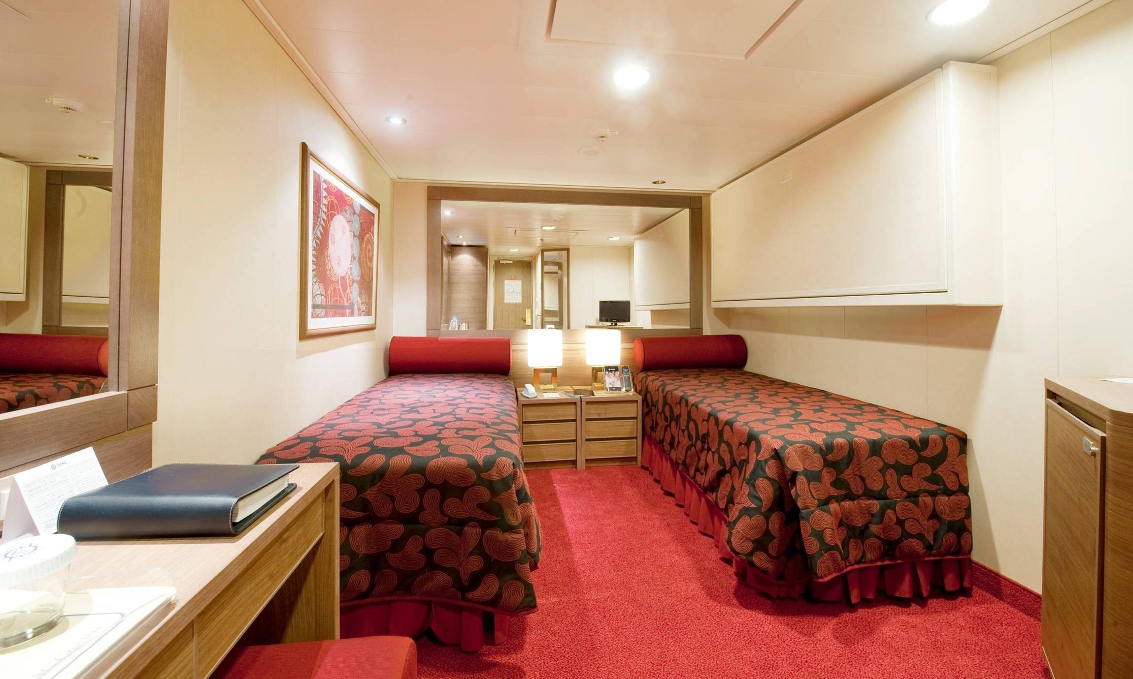 MSC Magnifica Cruise Ship | All Reviews & Images