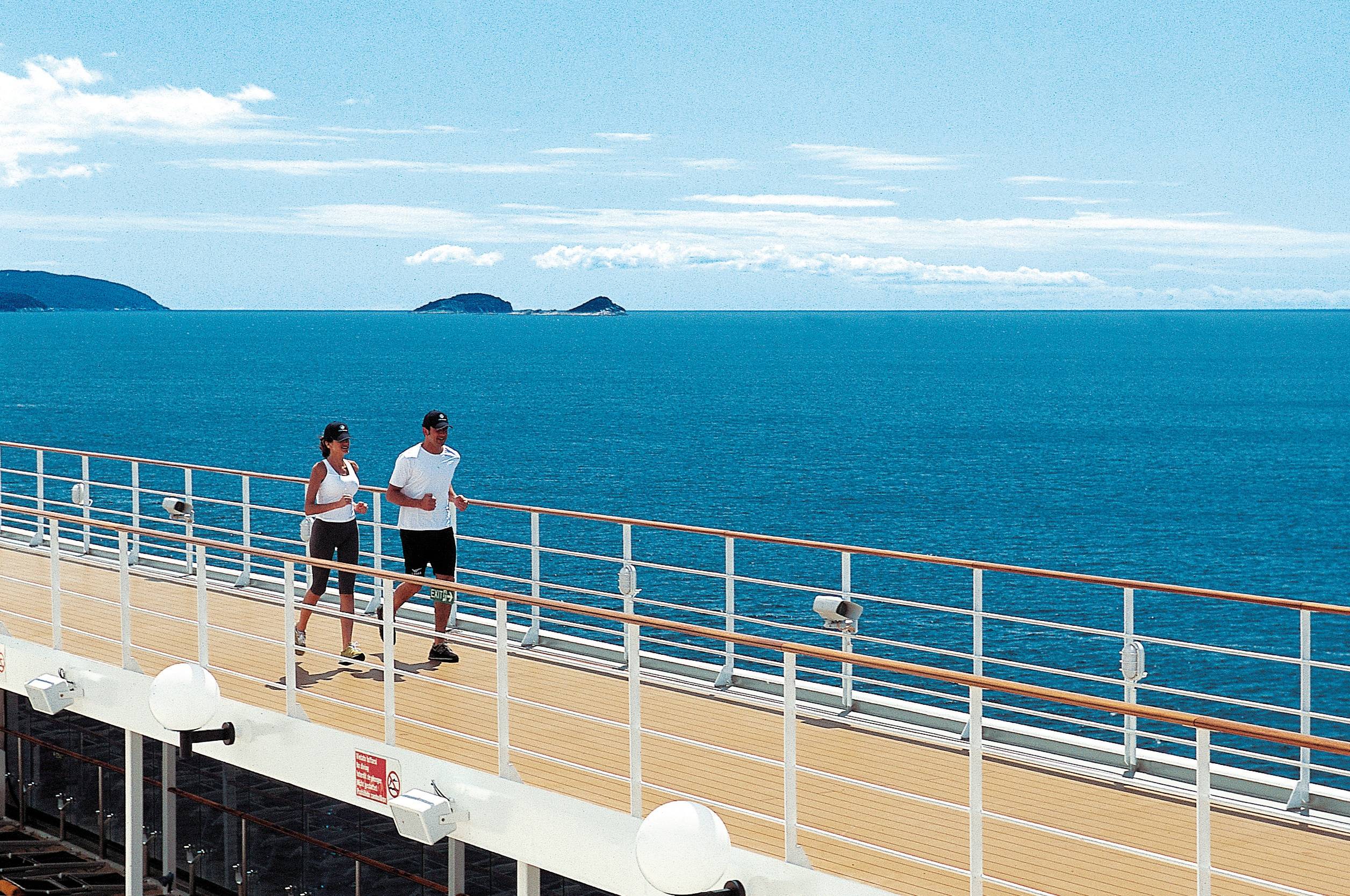 MSC Opera Cruise Ship | Reviews - Itineraries - Images