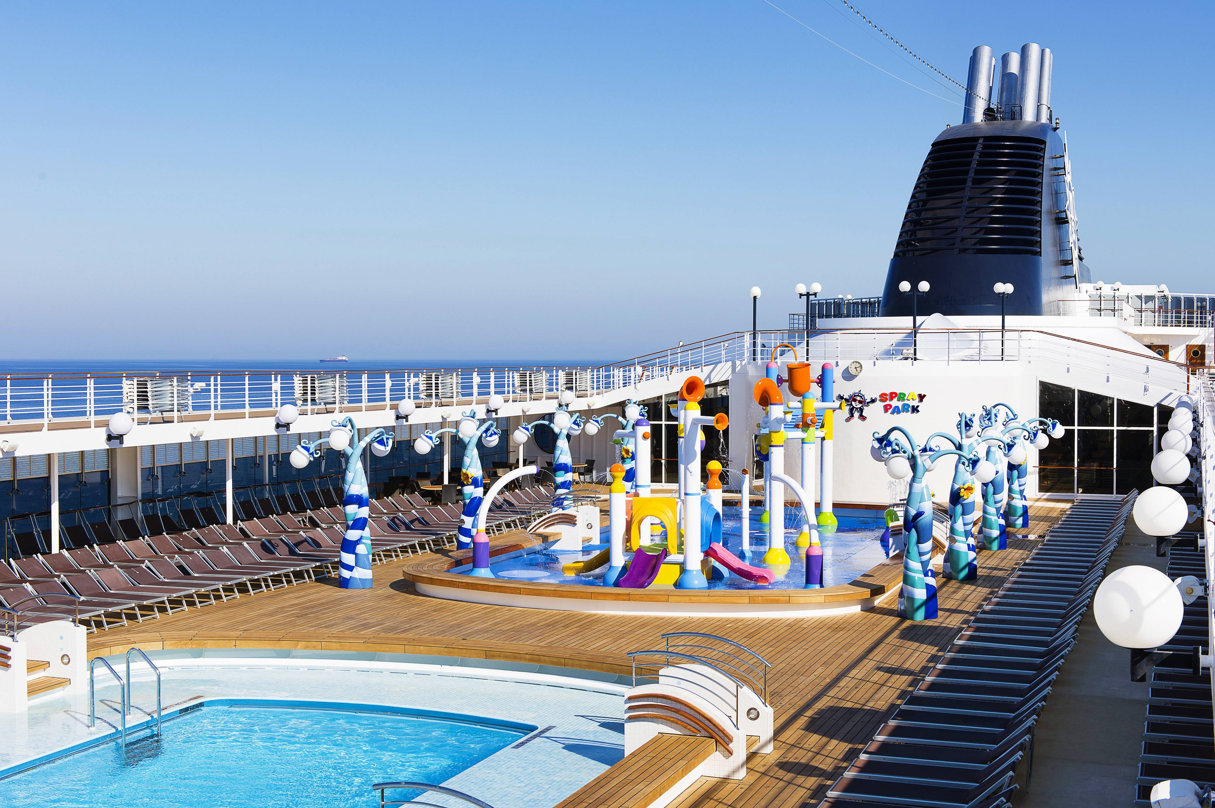 MSC Opera Cruise Ship | Reviews - Itineraries - Images