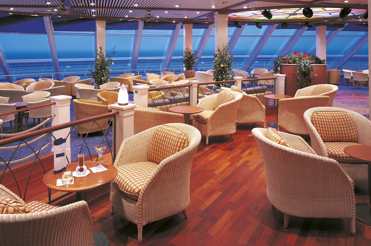 Norwegian Sun Cruises 2019-2020 | Reviews & Itineraries